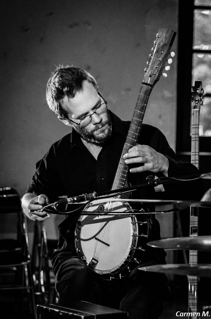 Pang Pung: PANG PUNG TRIO : concert