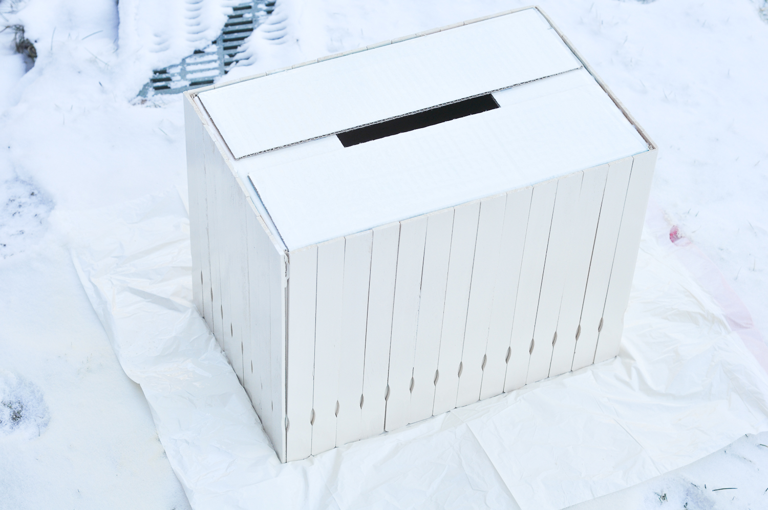 Decorating Through Dental School: $0.00 Diaper Box Makeover