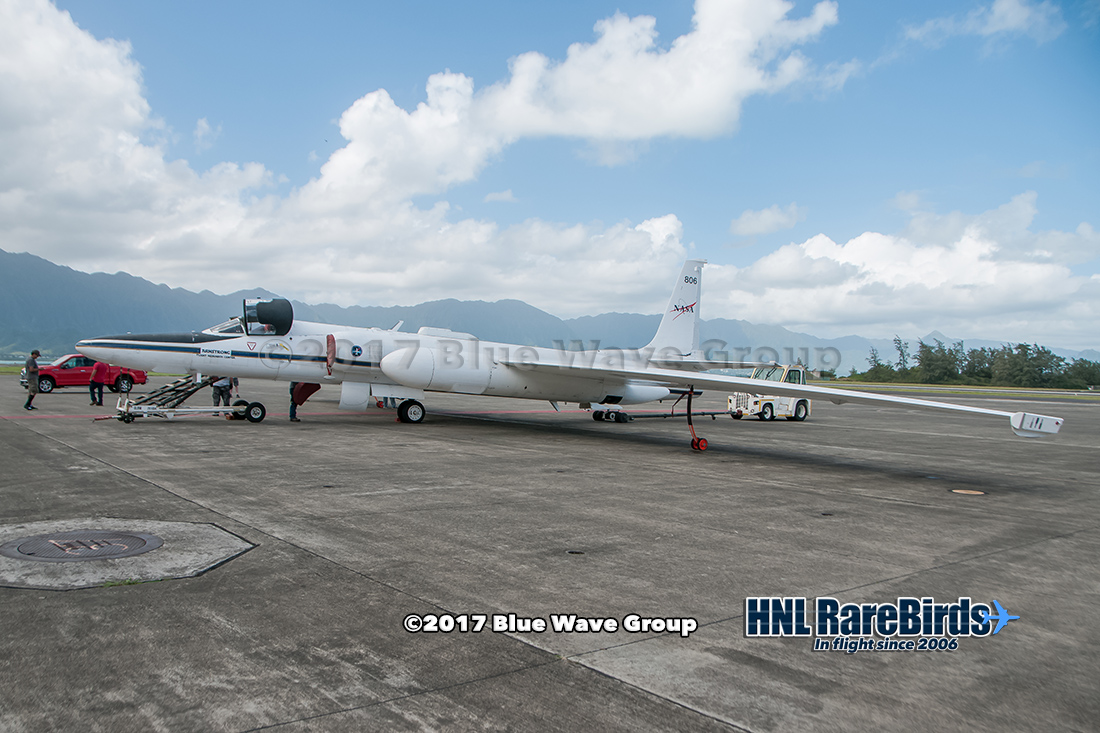 HNL RareBirds™: HNL RareBirds Visits N806NA