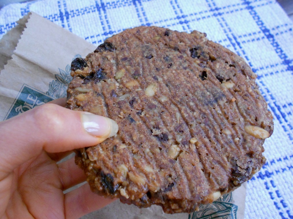 Snacking Squirrel: The Breakfast Dessert: Power Cookies