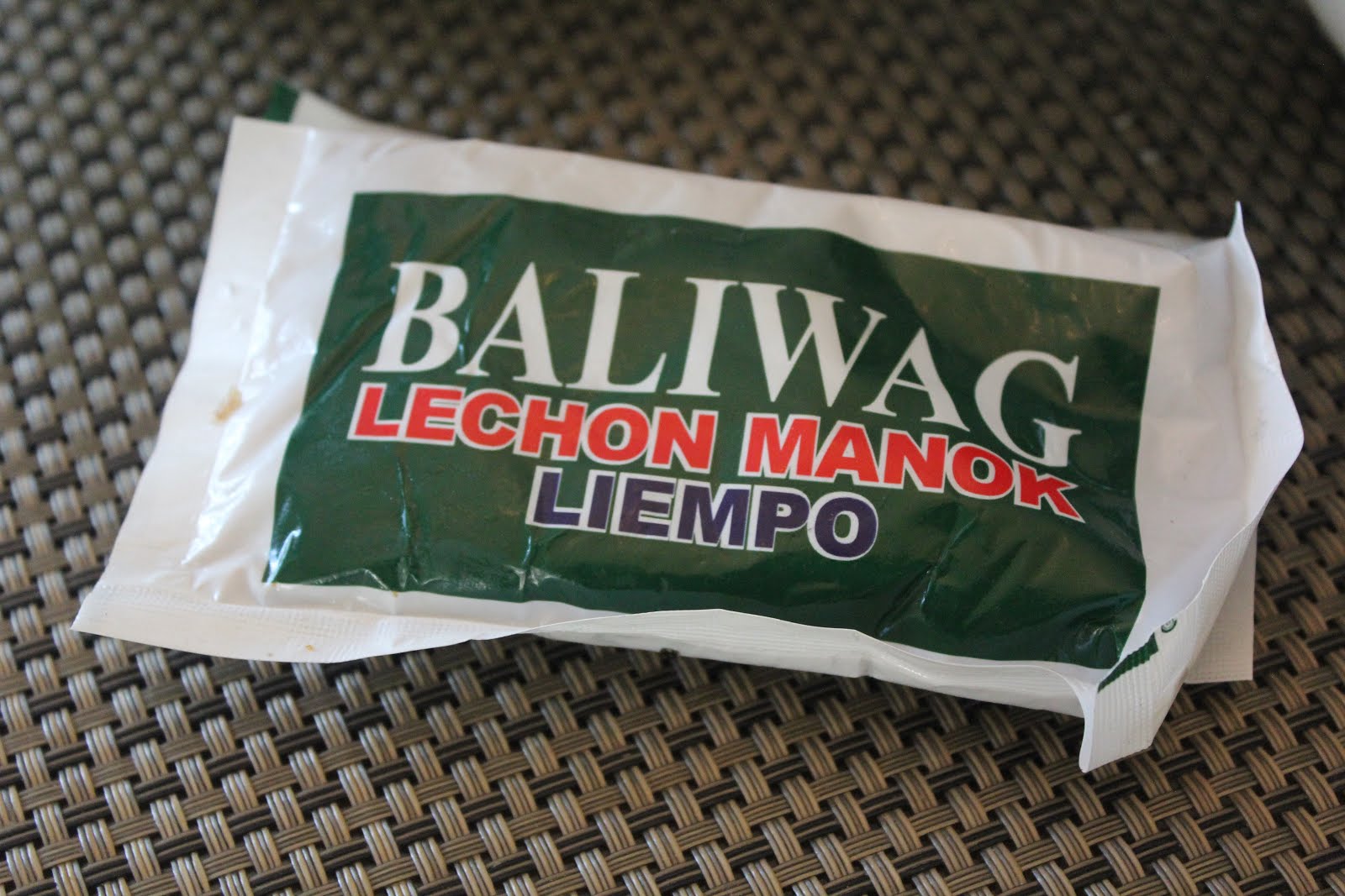 Stay, Stray, Play and Feast: Baliwag Lechon: Roast Pork Goodness To Go