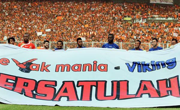 Jak Mania: The jakmania - Viking Bersatulah