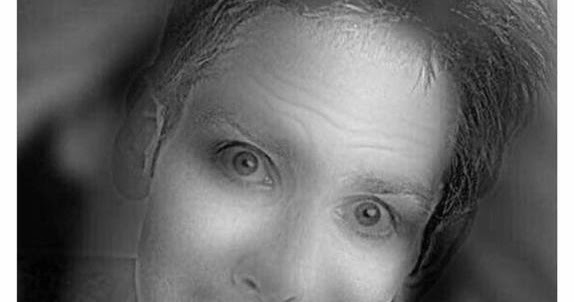 Photo shows how alcohol (beer goggles) works | Bob's Blitz