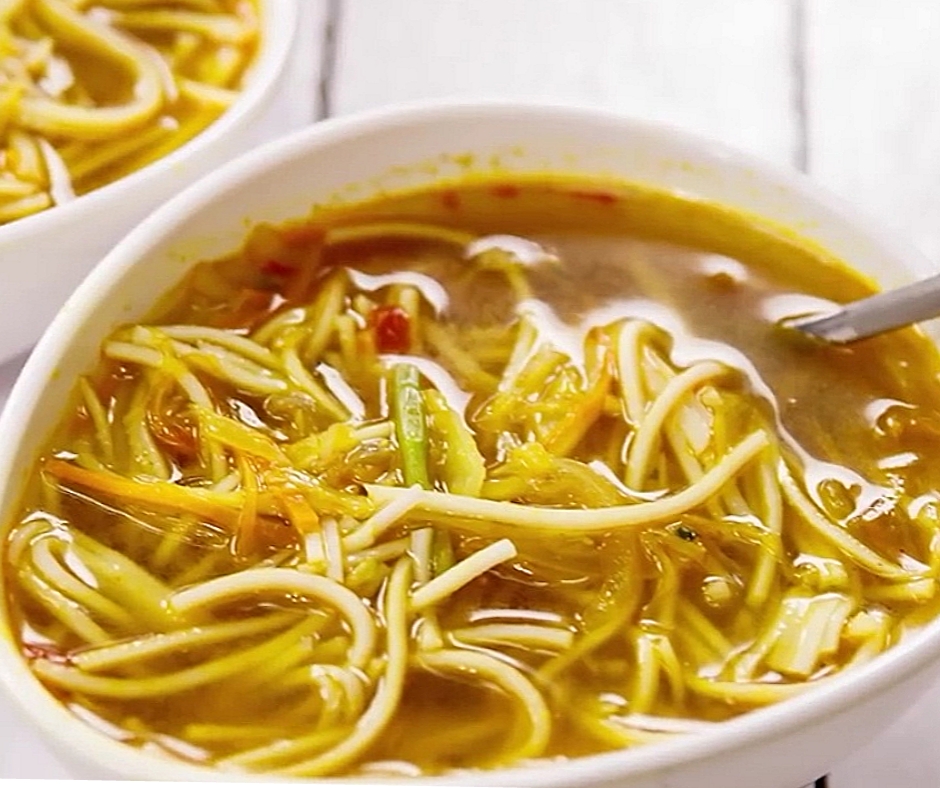 How to make Thukpa Soup at Home | Step by Step Soups Recipe ...