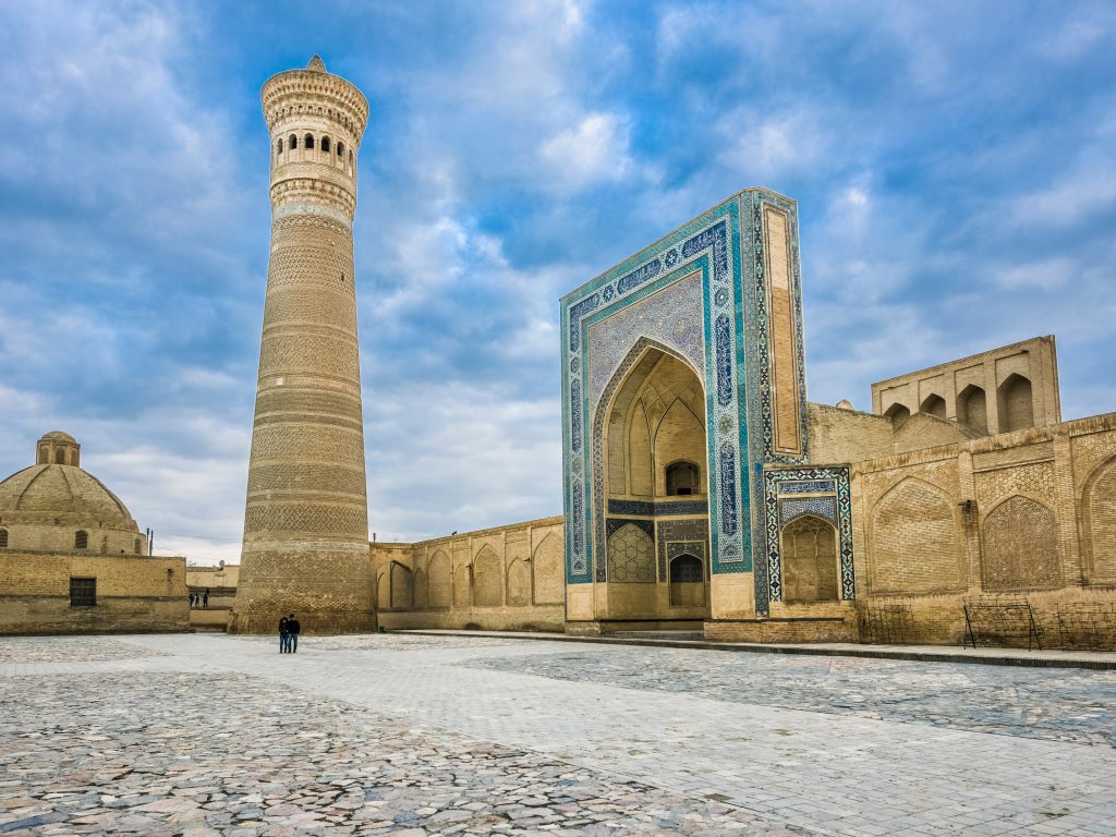 TOURISM & TRAVELING: Uzbekistan, Samarkand Old Town