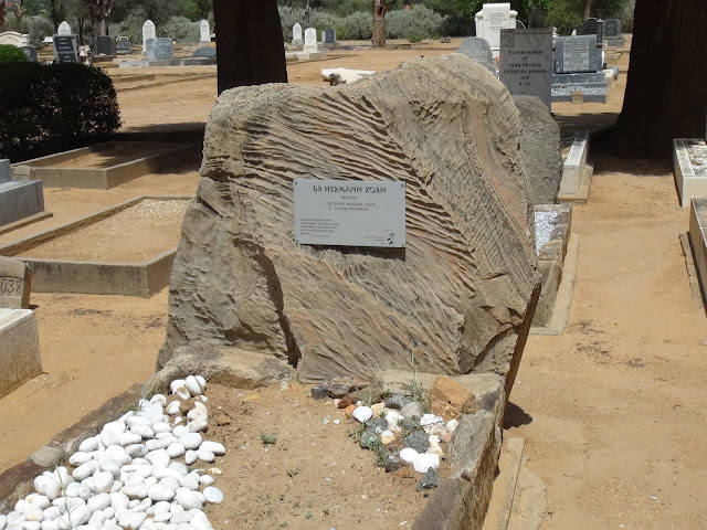 News from Southern Africa & Namibia: Namibia: Windhoek cemetery - grave ...