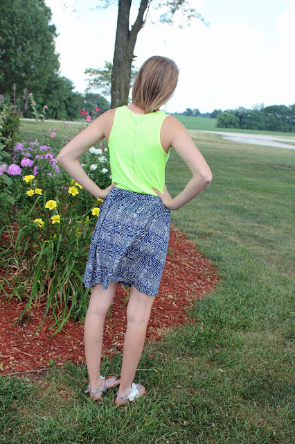 Girls in the Garden: New Look 6004 for Meredith