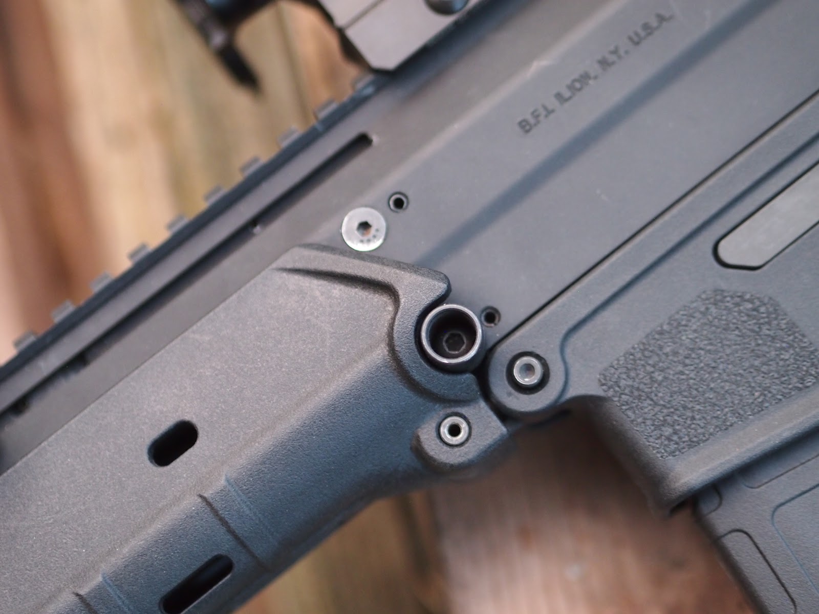 Mister Donut's Firearms Blog: Bushmaster ACR with new Magpul long hand ...