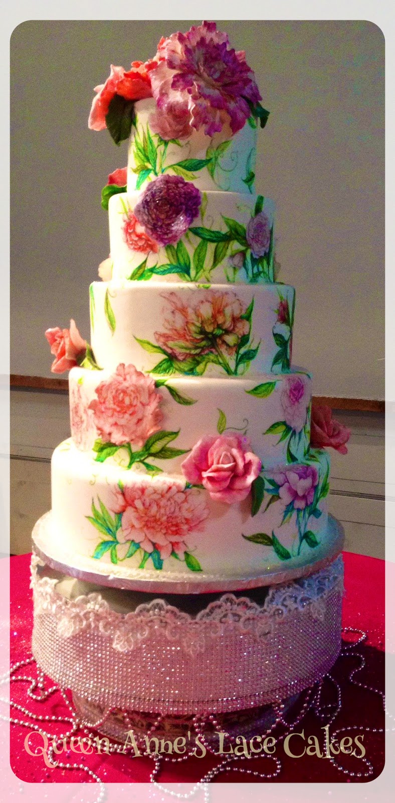 Queen Anne's Lace Cakes