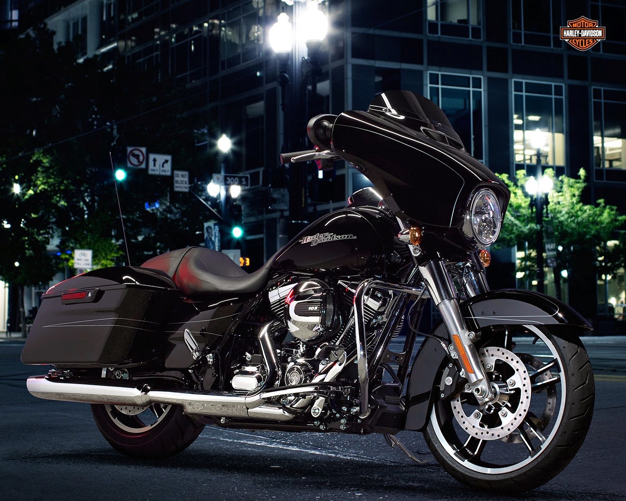 Koleksi Wallpaper HD Motor Touring Harley Davidson Terbaru 2015