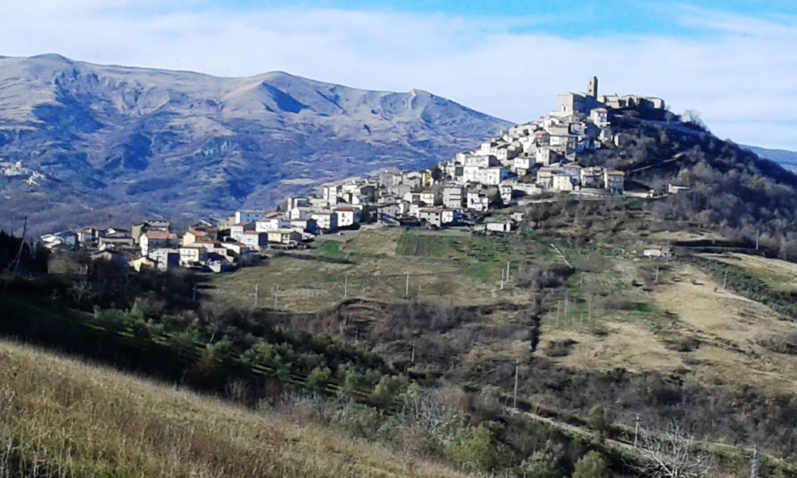 NoiVastesi: CARUNCHIO PAESE DEL DIALOGO