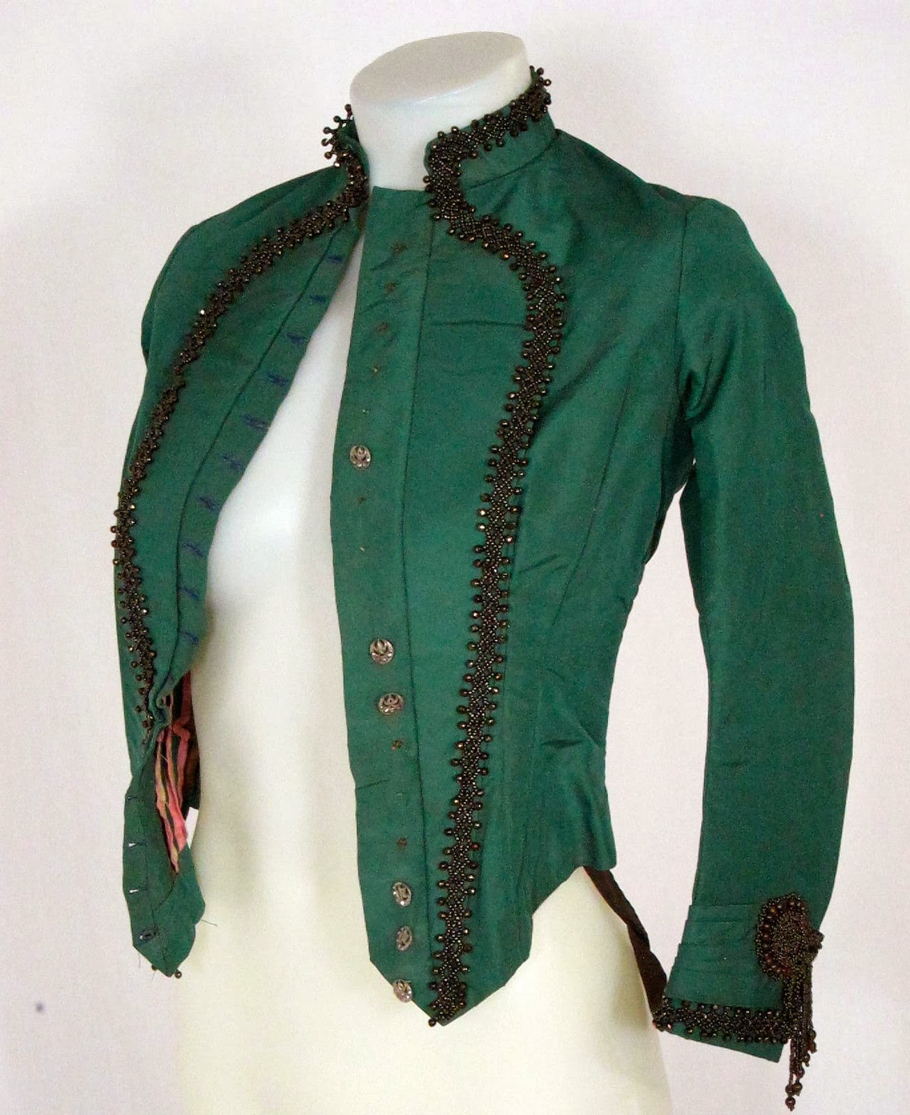 All The Pretty Dresses: Natural Form Green Bodice