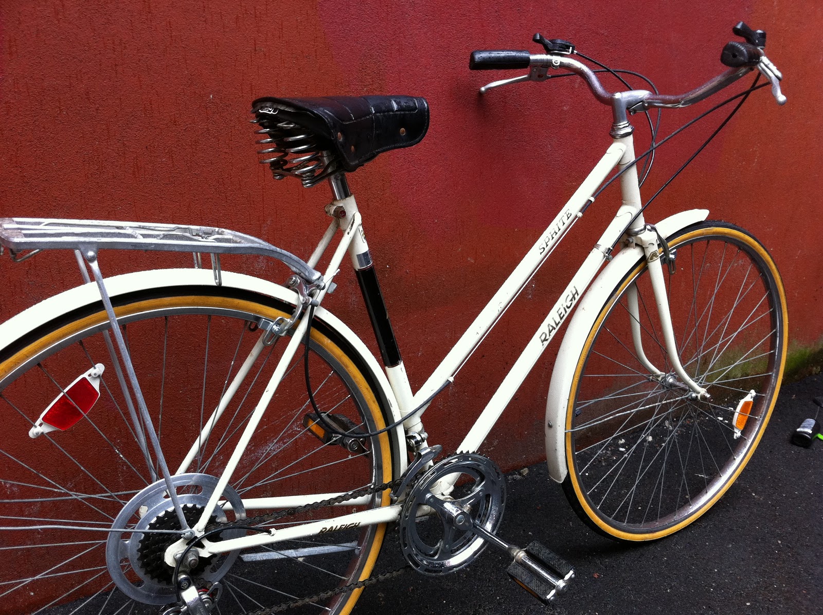 Bike Boom refurbished bikes: mid-late 70's Raleigh Sprite