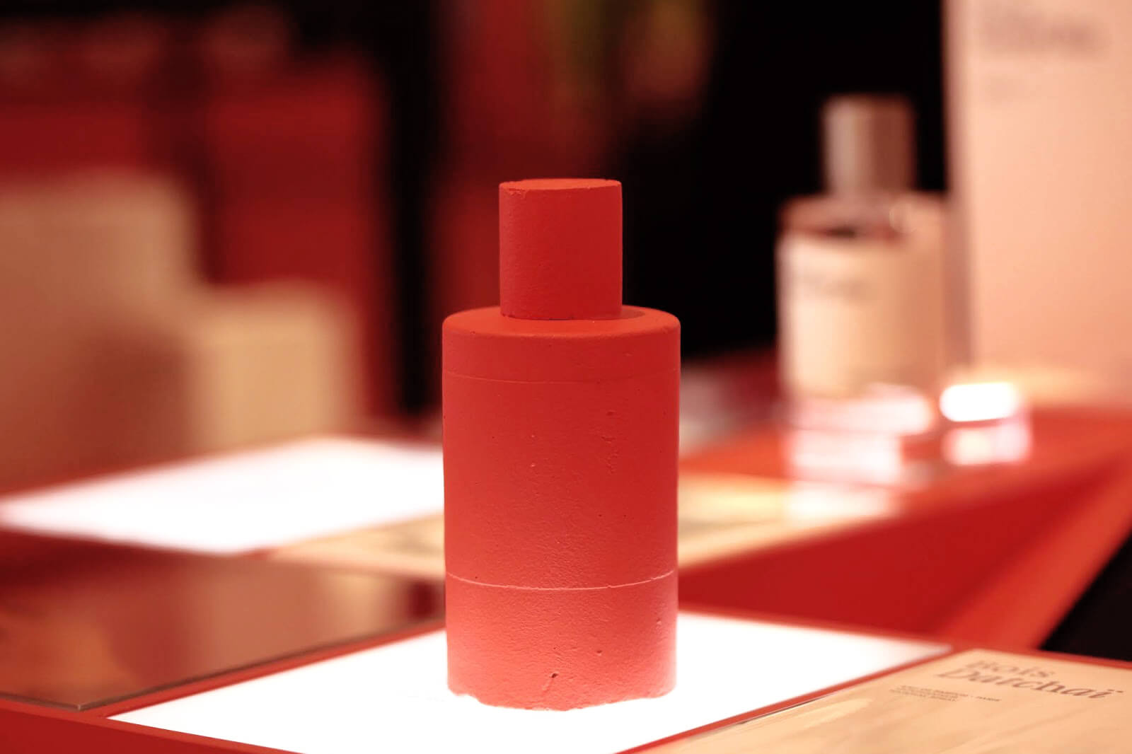 Maison Crivelli : Nouvelle Adresse Pour Les Amateurs de la Parfumerie ...