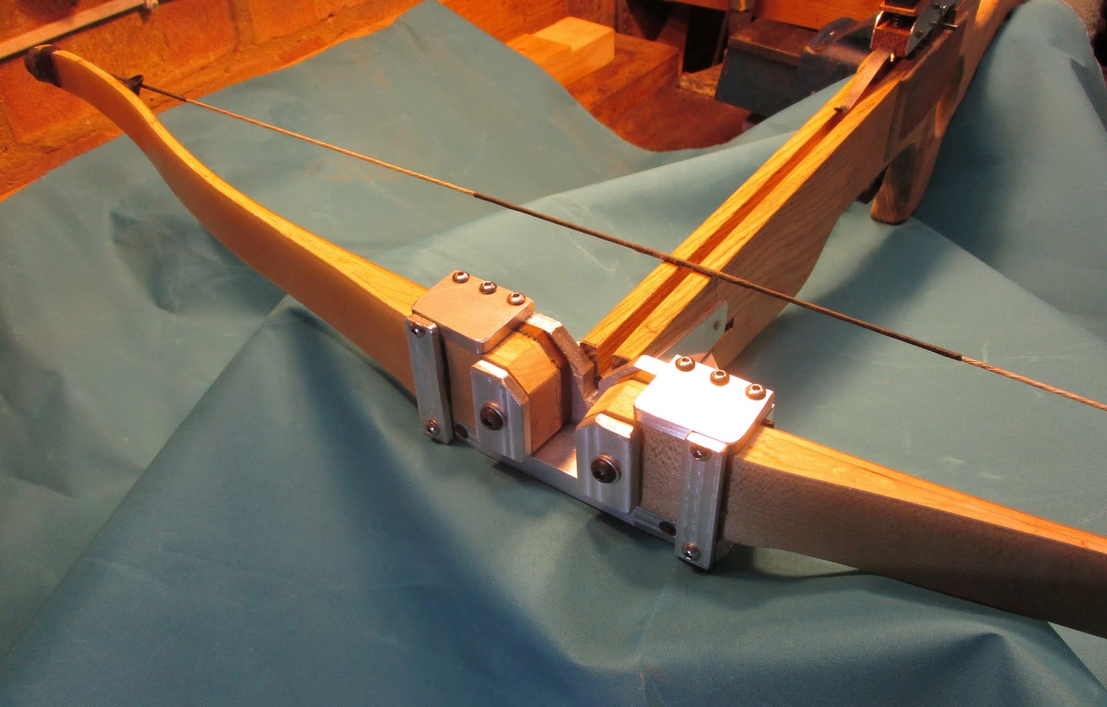 Bowyer's Diary: Finished Crossbow Prod Mount