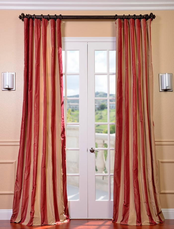 Divine Theatre: Hey! That's Not What You're Supposed to Be Doing!