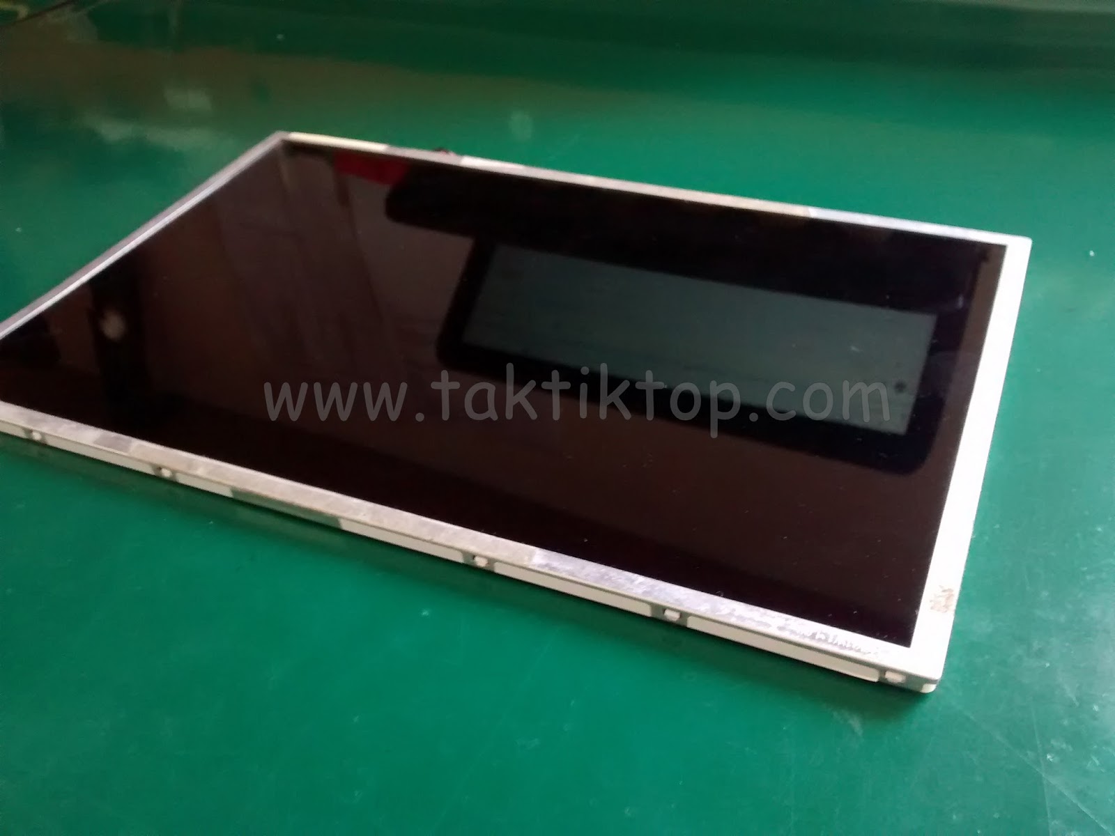 Perbedaan Lcd, Led, Dan Slim Led Pada Laptop - Service Laptop Jogja