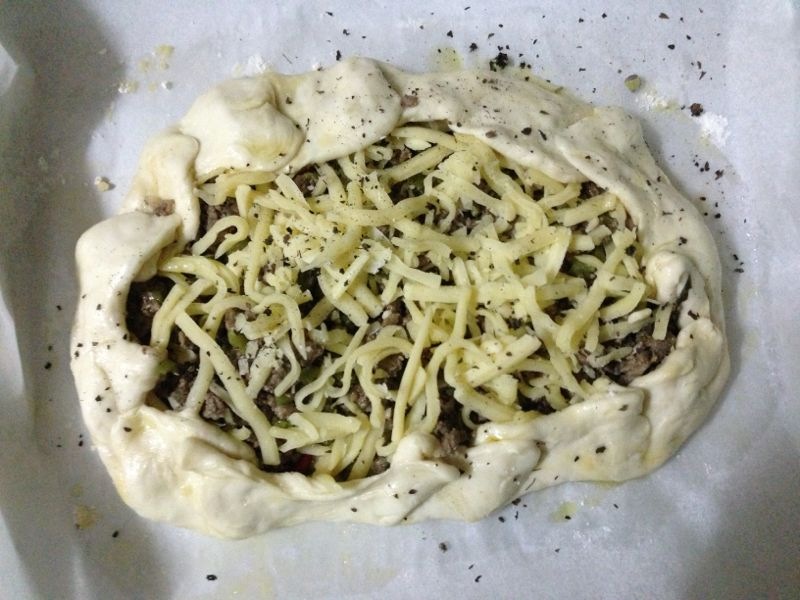 Nora Cooks: INSTANT PIZZA CRUST & LEFTOVERS