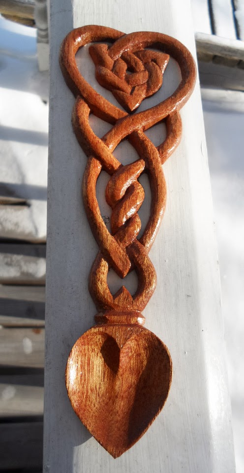 From the Desk of Murray Lincoln: Carving a Celtic Love Spoon – How to