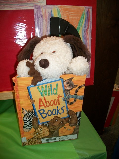 Book Egg: Mr. Bones Shares Books #IMWAYR September 2, 2013