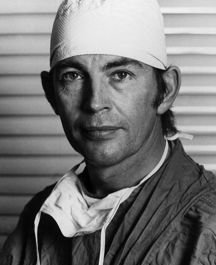 World's First Human-to-Human Heart Transplant Dr Christiaan Barnard in ...