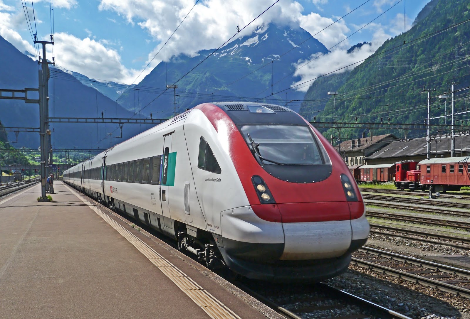 Explore Europe by Trains - Wizootravel blog