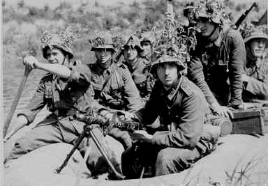 UN RECUERDO DE HISTORIA: LA DIVISIÒN AZUL