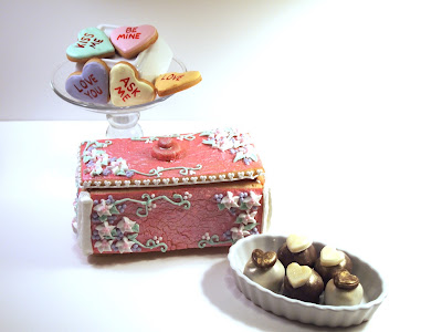 Something Sweet: Cookie Box Tutorial