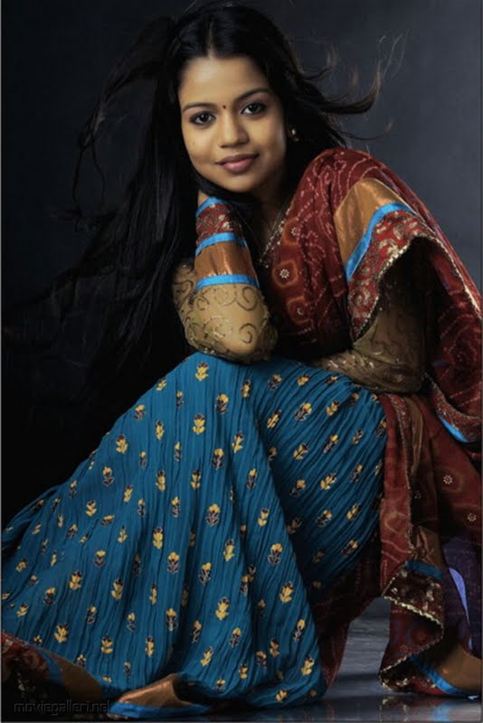 Entire Cinema Gallery - Movie Posters, Movie Gallery, Movie Stills ...