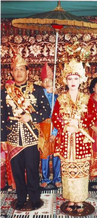 Pernikahan Adat Sai Batin ~ tempat wisata dan budaya lampung barat