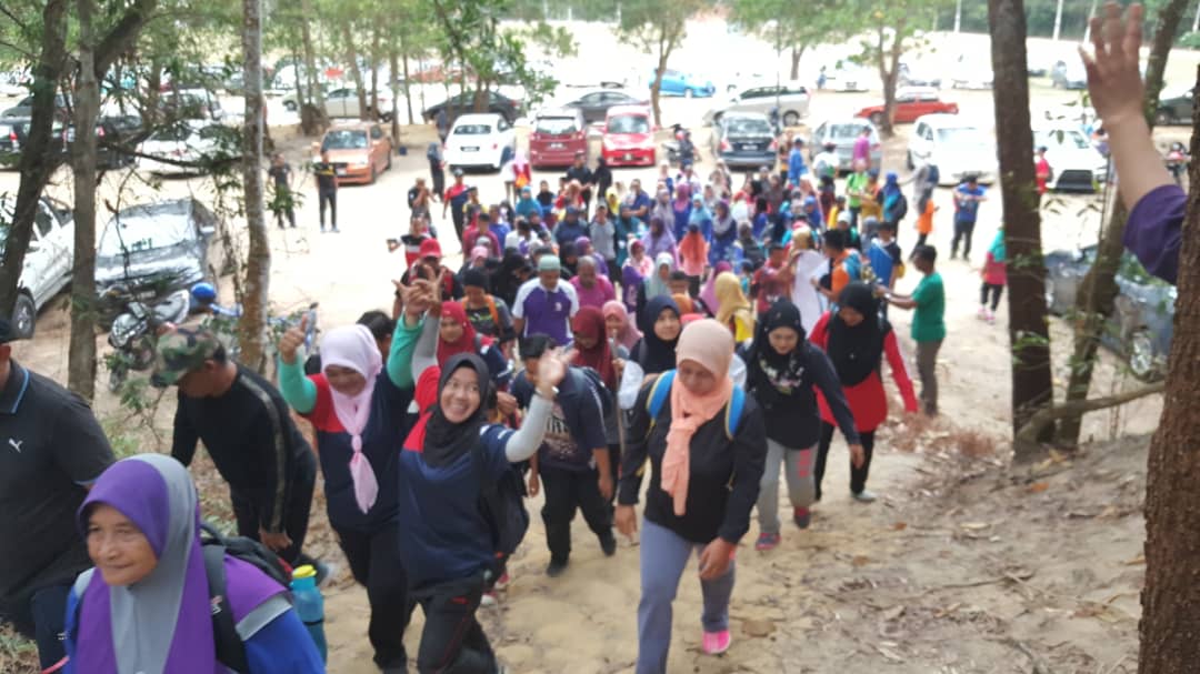 Program KOSPEN PLUS Mendaki Bukit 300 Teluk Batik 2018