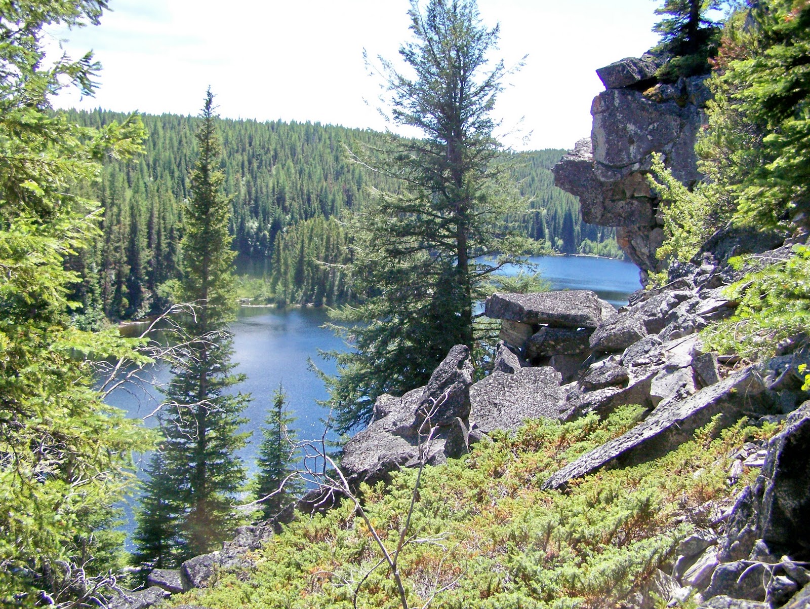 Lakes,Trails and Tales of the Golden Triangle: Derenz Lake