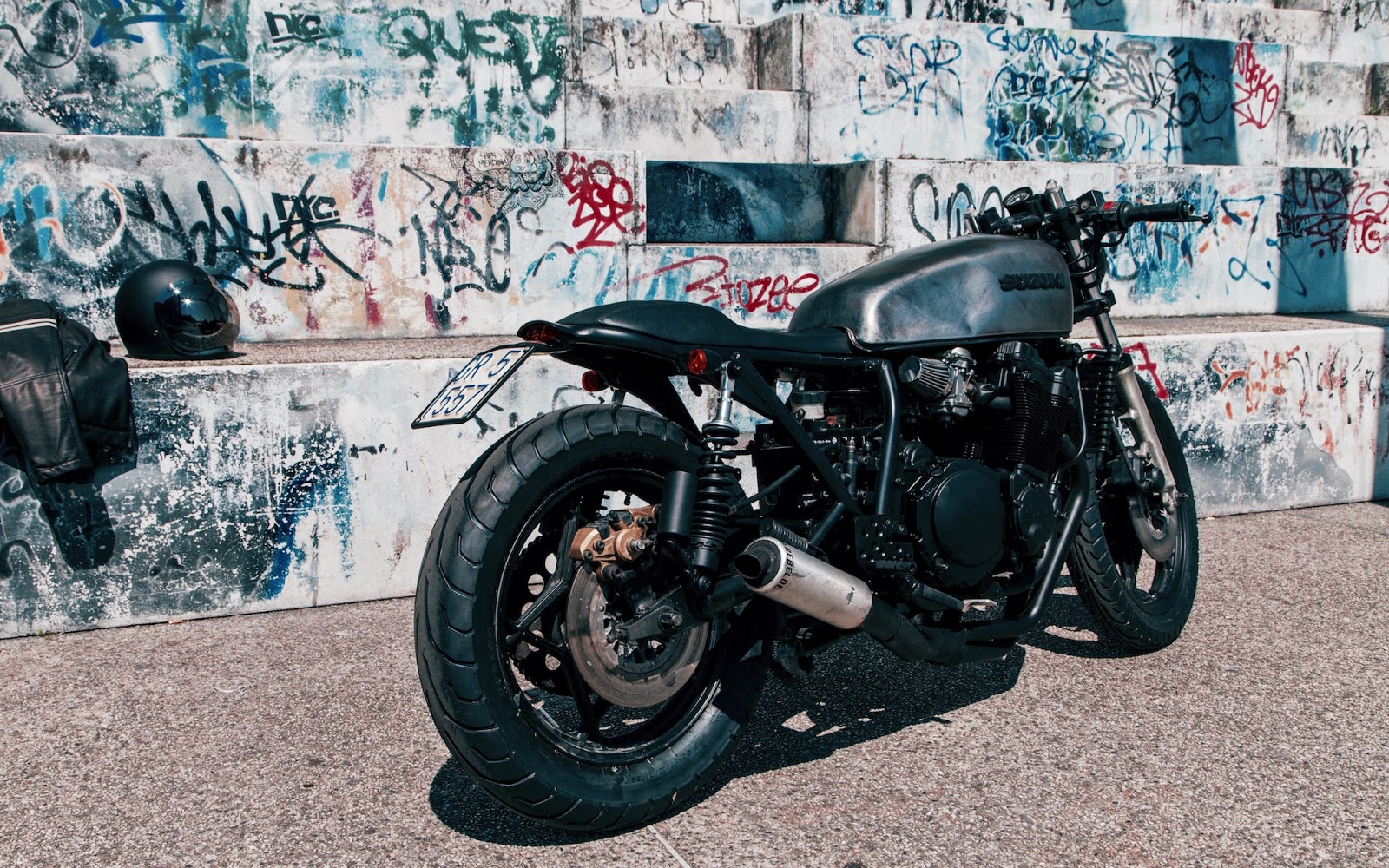 Gixxer Gitana - Inazuma café racer