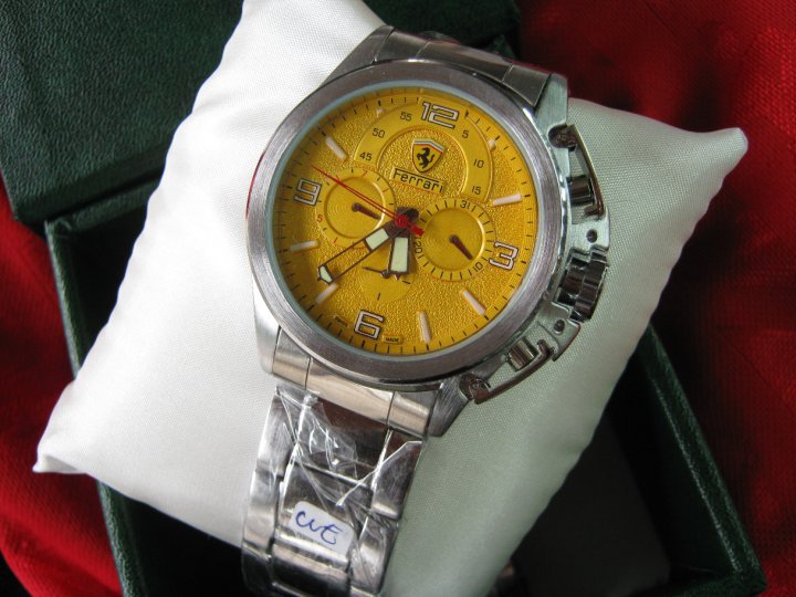 jam-tangan-barbarkas: Jam Tangan Ferrari