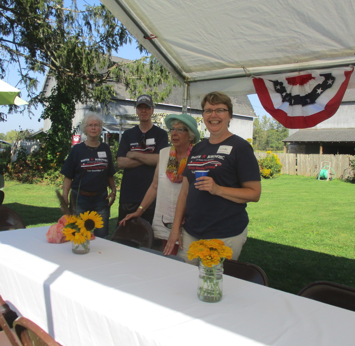 THE SKOOG FARM JOURNAL: Susan, Wally, Louise and Todd Made My Day!