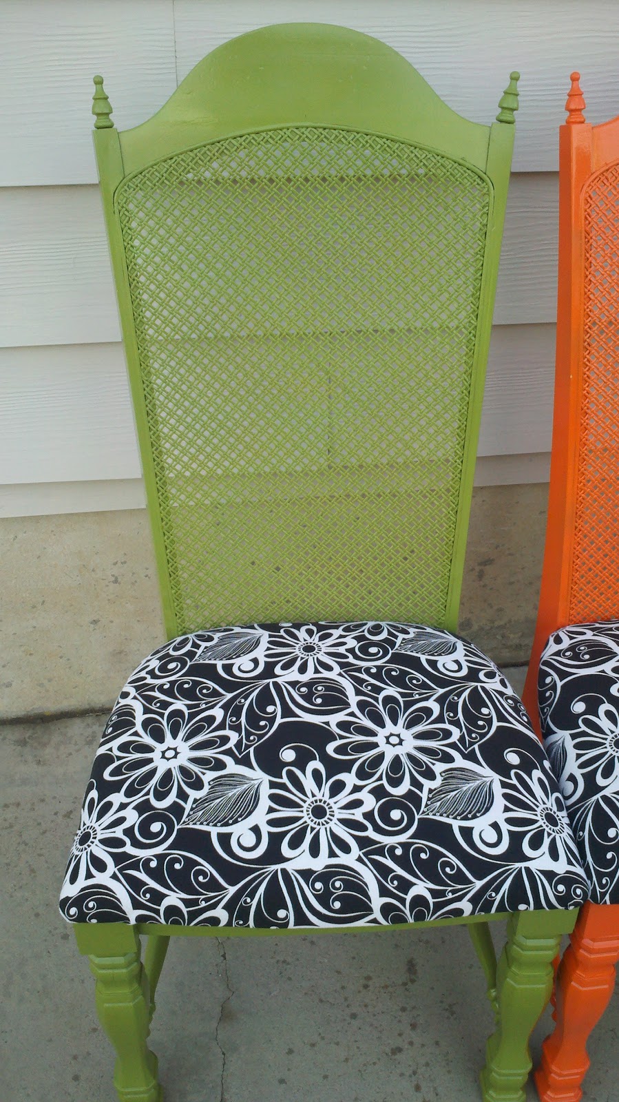 Talented Terrace Girls: DIY Thursday: Revamped Dining Chairs