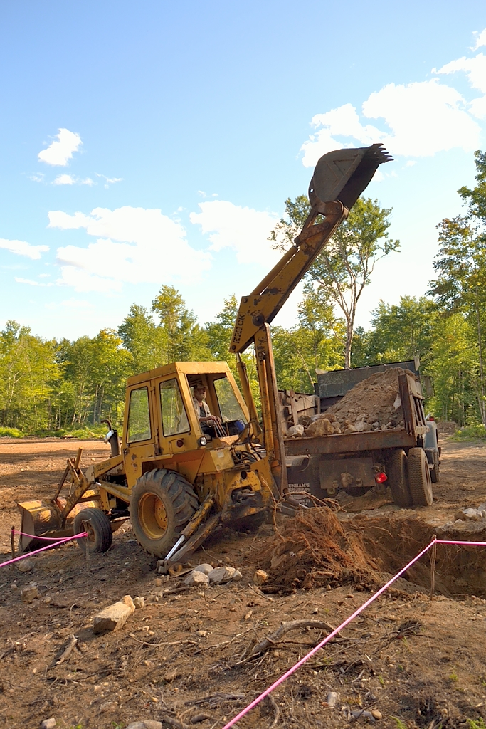 Bleecker Mountain Life: Dig Dig Dig