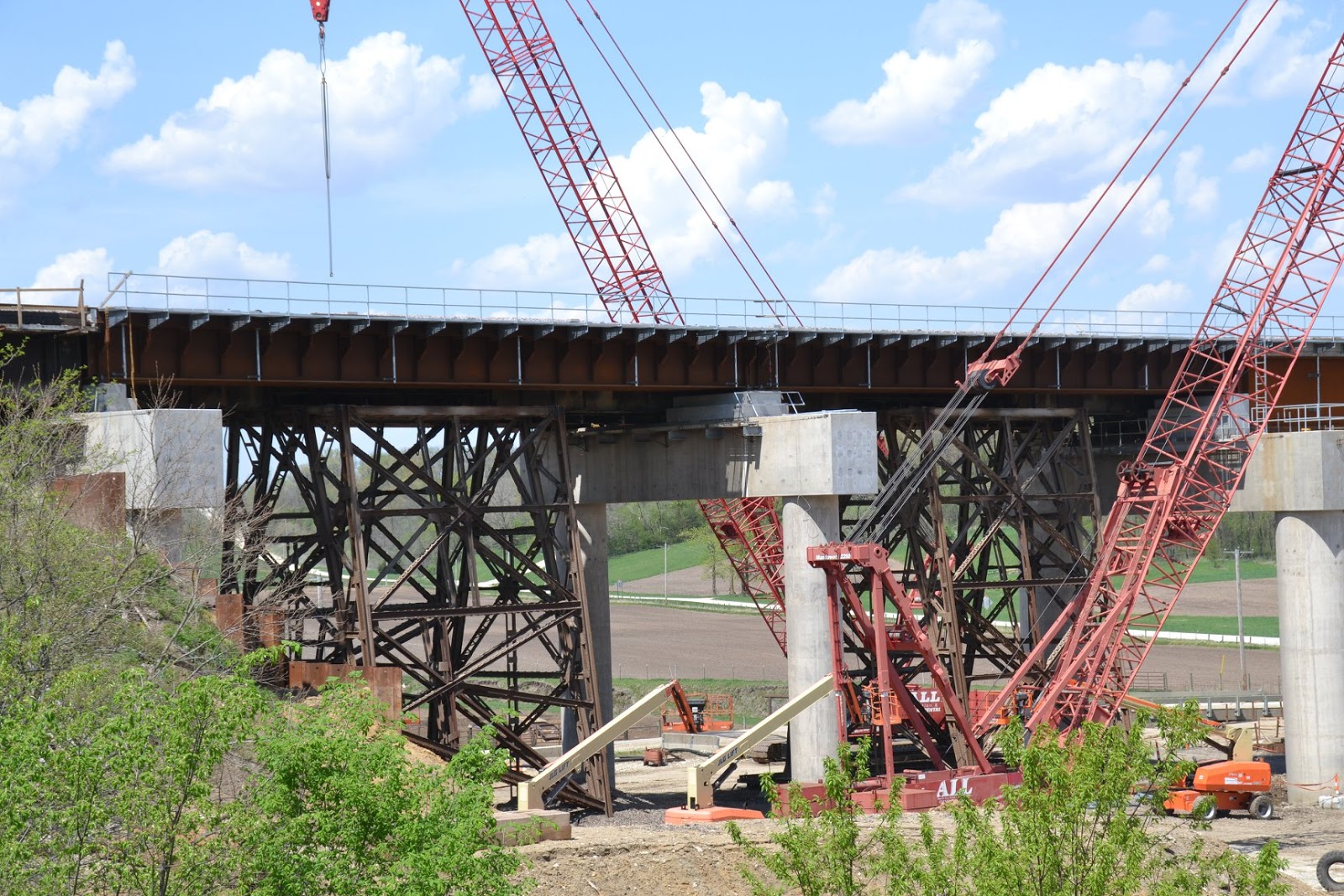 Industrial History: 1894,1907+2018 BNSF/Santa Fe Trestle near Media, IL
