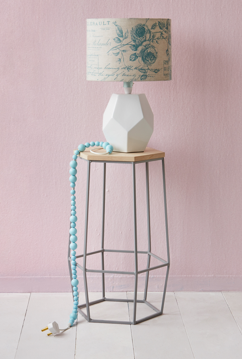 In en om die huis: Ryg ’n krale-koord