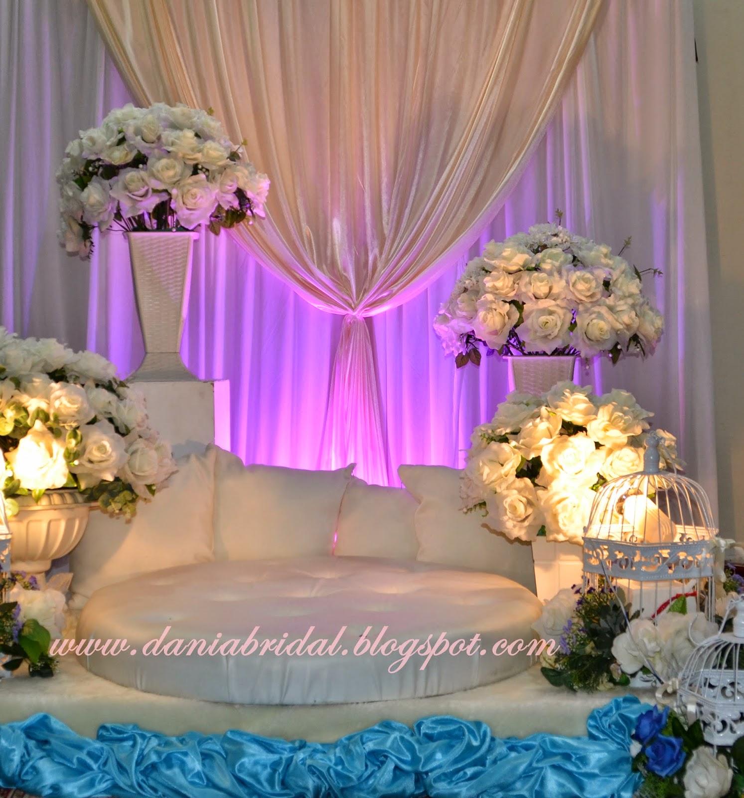 MINI PELAMIN TUNANG TEMA PUTIH ~ BUTIK PENGANTIN DANIA