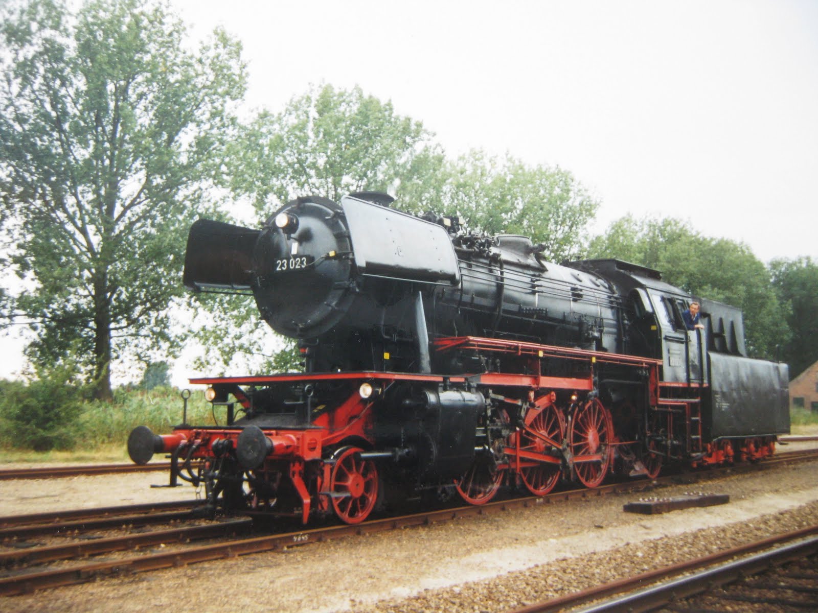 Konigshofen spur nul: mooie opname BR 23 tijdens Plandampf