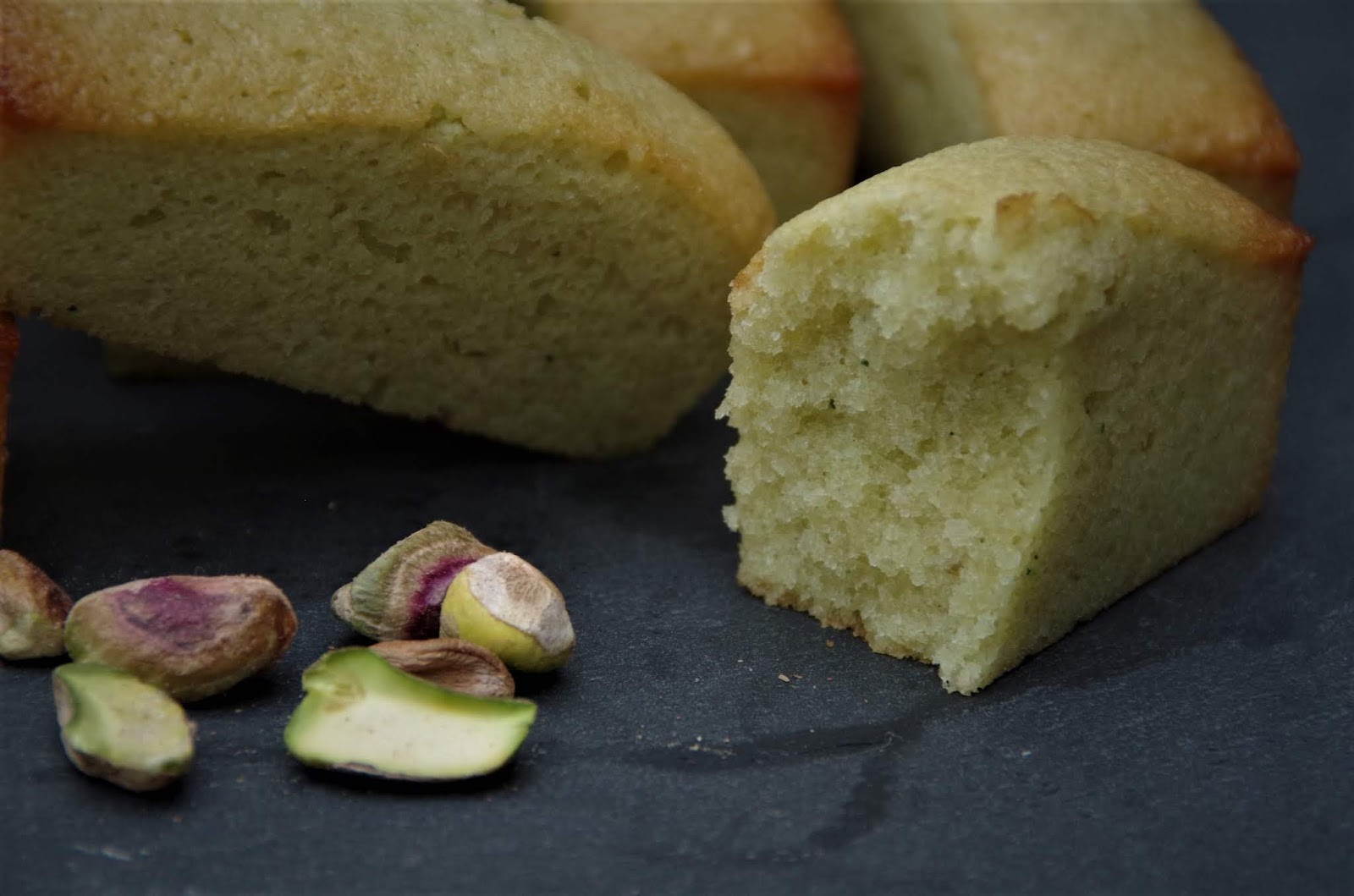Financiers à la pistache