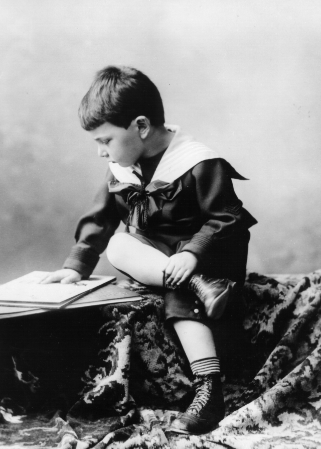 ΑΓΓΙΓΜΑ ΦΥΣΙΚΗΣ...: Σαν σήμερα... 1900, γεννήθηκε ο Αυστριακός ...