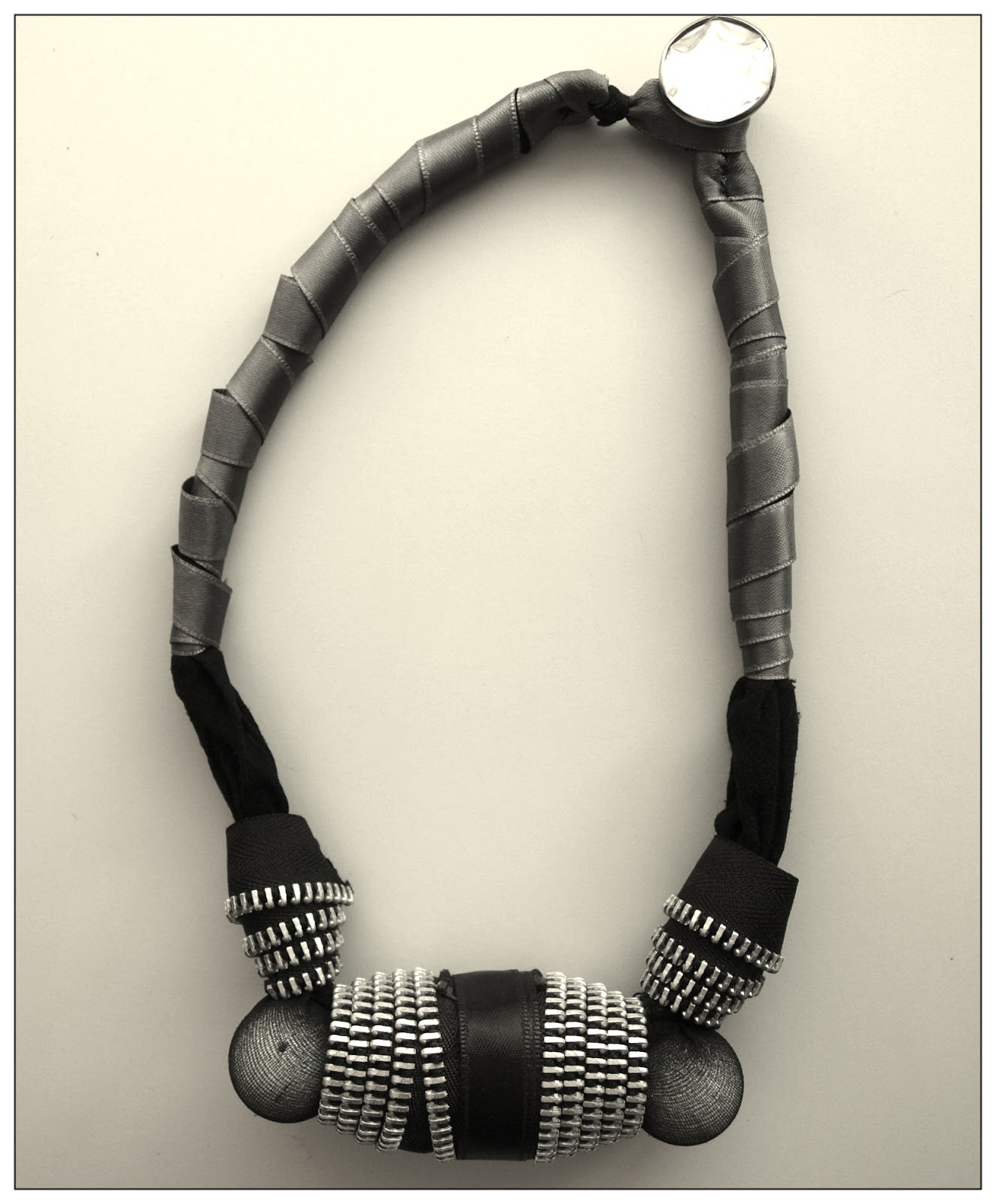Tailor Spy : So chic handmade necklaces!