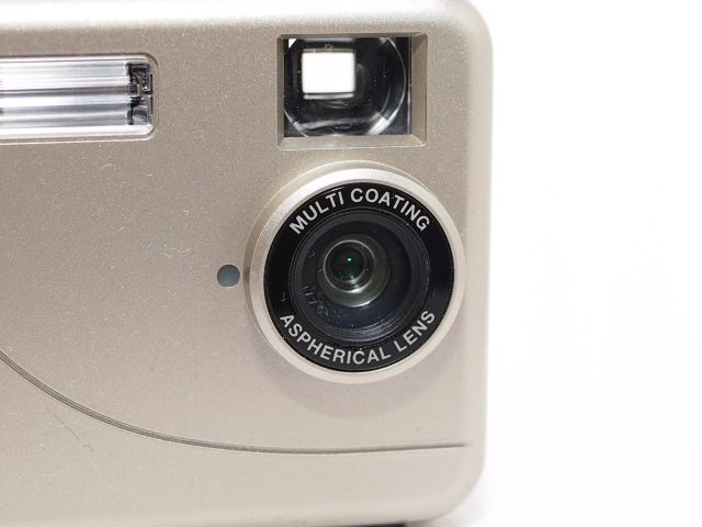 書き溜め space: maxell WS30 DIGITAL CAMERA