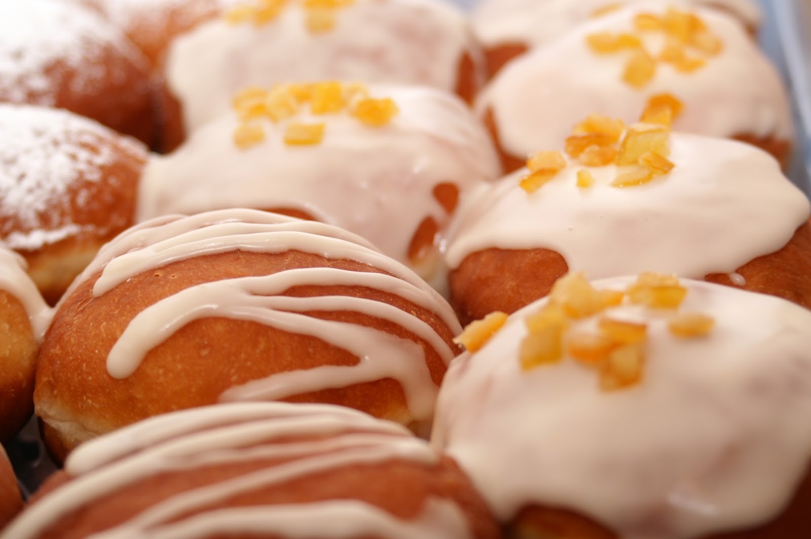 Pączek, krepel, donut = TŁUSTY CZWARTEK | Kawałek dalej