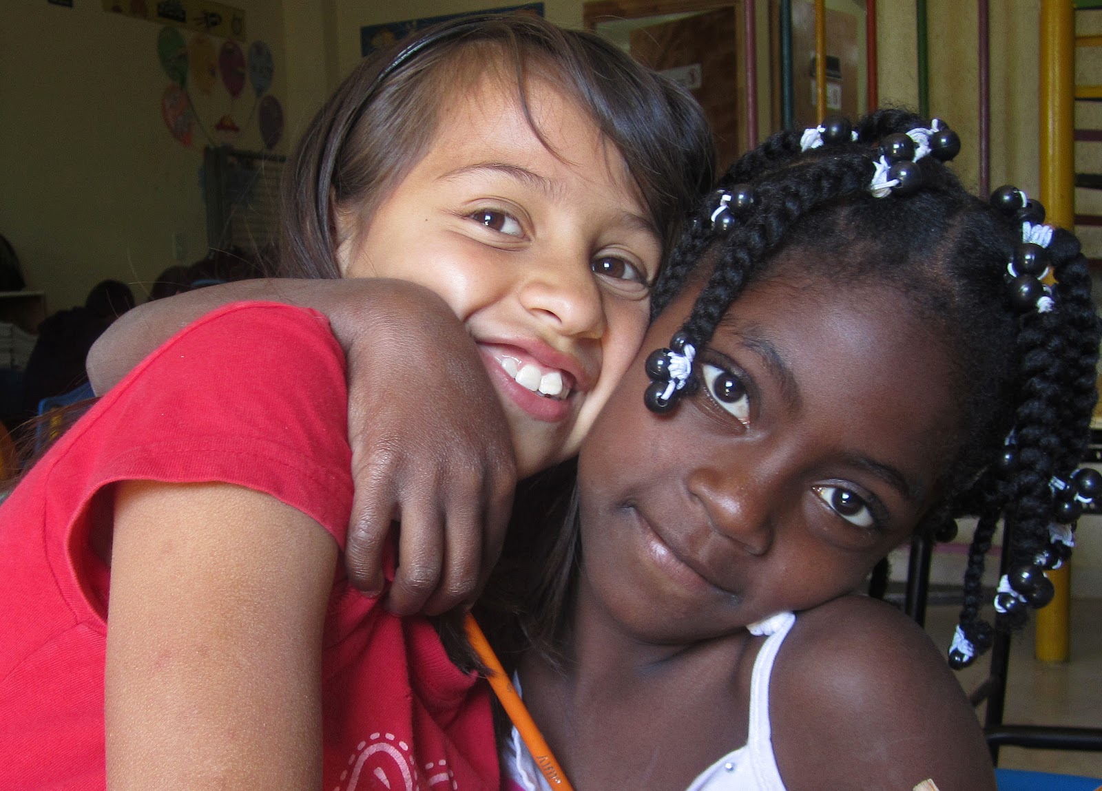 sconzani: Colombian kids