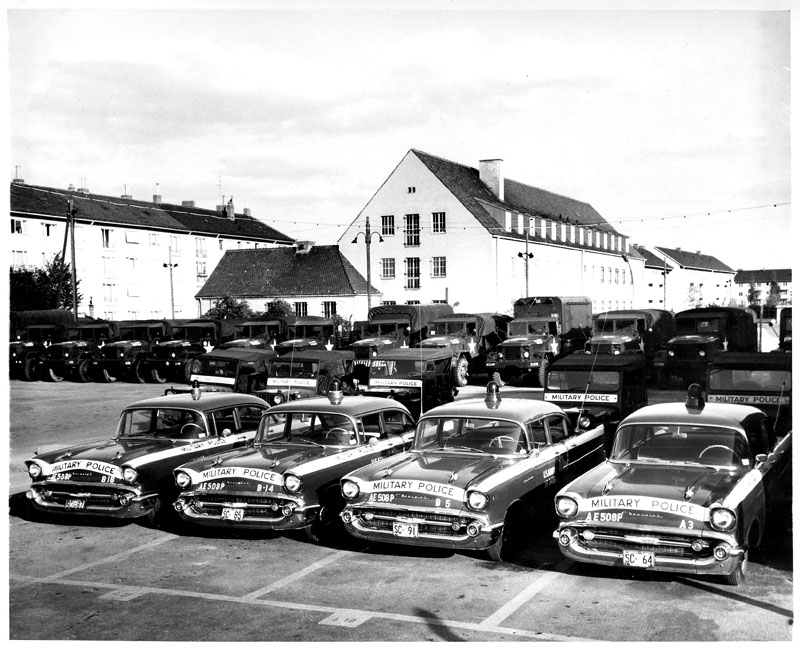 About Auto Car: US Army motor pool of 57 Chevys in Germany