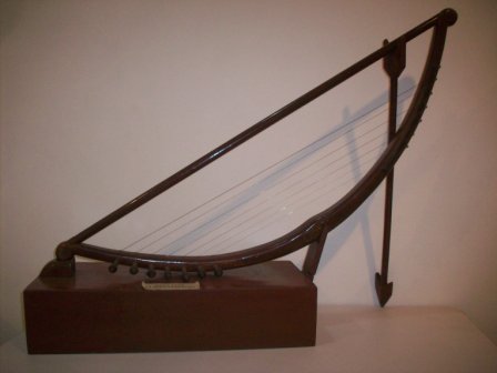 amudu: Yazh (Ancient Indian Instrument)