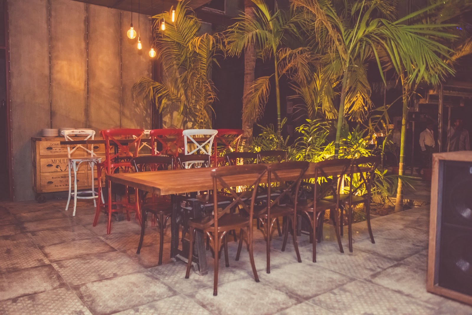 HOOT-Cafe & Brewery Opens Its Doors - Unkrate | Creating Experiences.